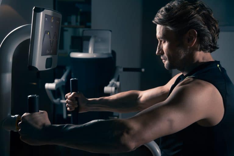 Smartes Krafttraining mit EGYM - beneFit Fitnessstudio